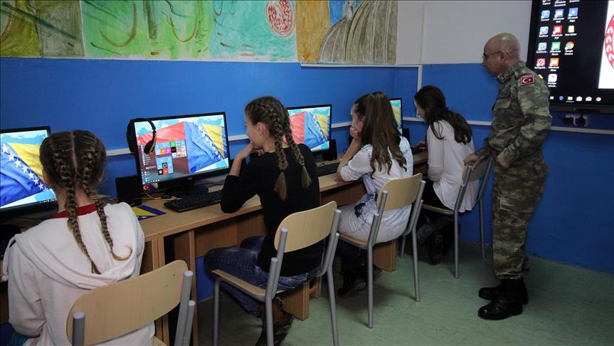 Svečano otvoren i predan na korištenje kabinet informatike - Zenicablog