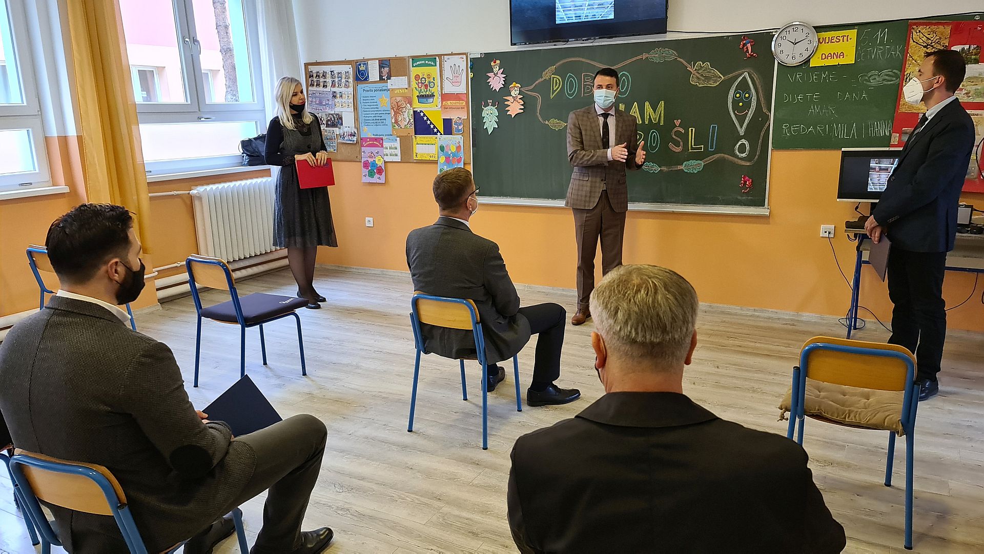 VIDEO+FOTO: Ozvaničen završetak unutrašnje rekonstrukcije zgrade OŠ ...