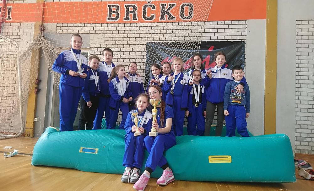 FOTO: KK Perfekt Zenica najuspješniji klub, Zejneb Efendić ...