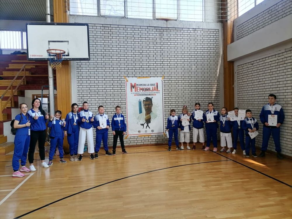 FOTO: KK Perfekt Zenica najuspješniji klub, Zejneb Efendić ...