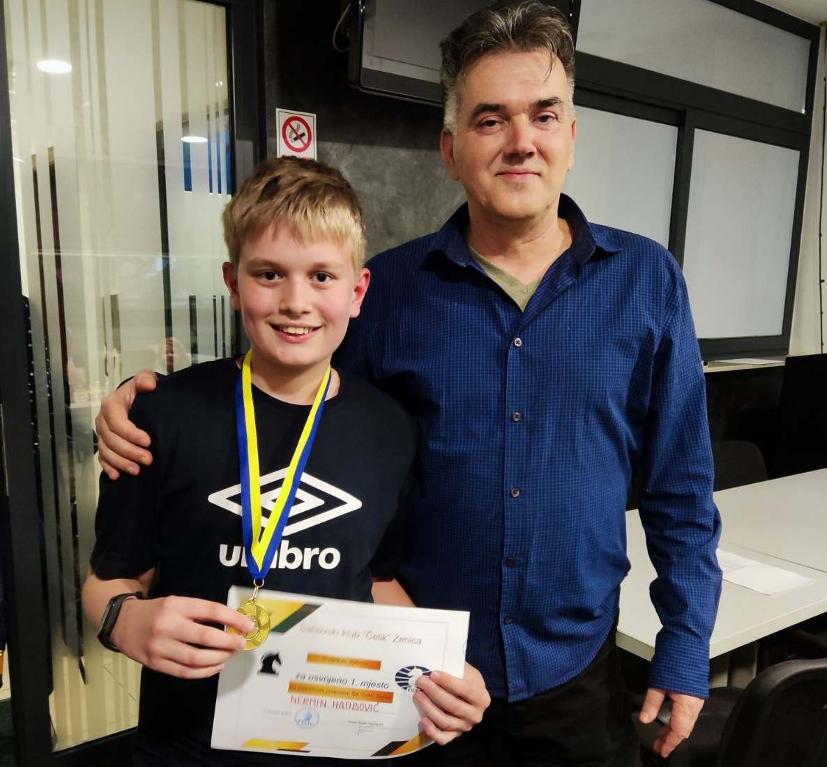 FOTO: Nermin Hatibović pobjednik kadetskog prvenstva ŠK "Čelik" Zenica ...