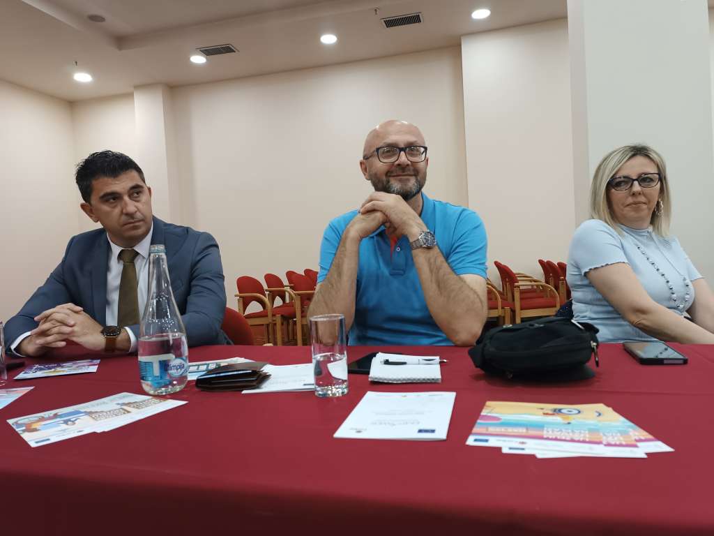 Caritas BiH u Zenici predstavio projekt DISC za poboljšanje položaja osoba s invaliditetom u BiH ...