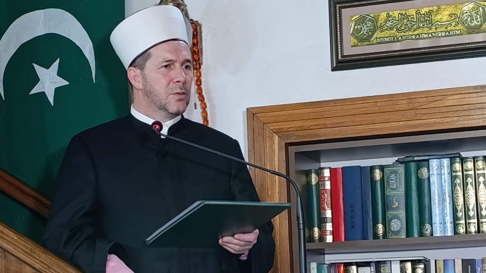 VIDEO: Hafiz Fahir-ef. Arnaut u Potočkoj džamiji u Zenici "Nema sokola ...