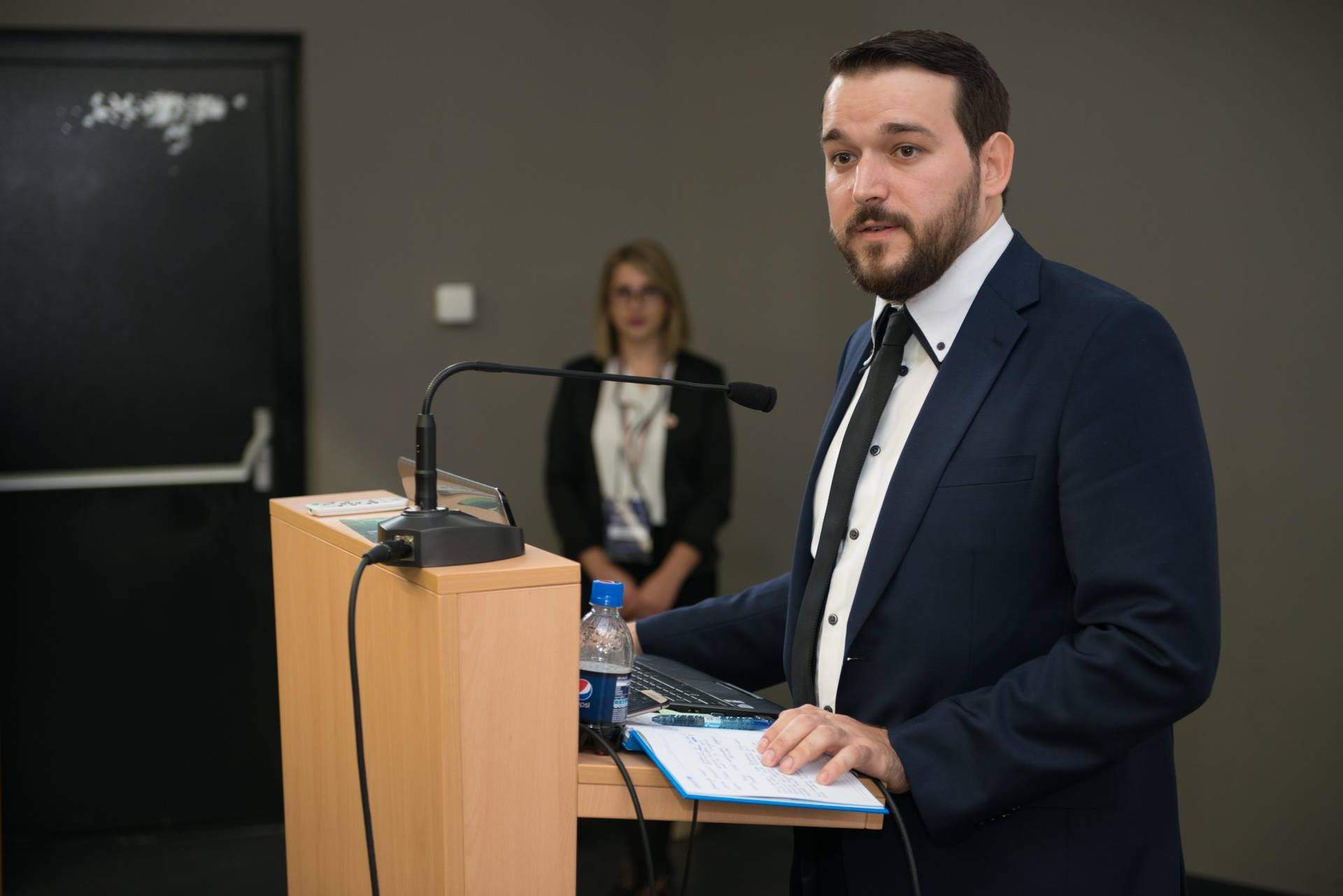 Čavalić o potezu Vlade FBiH: Bez posla bi moglo ostati 20.000 ljudi ...