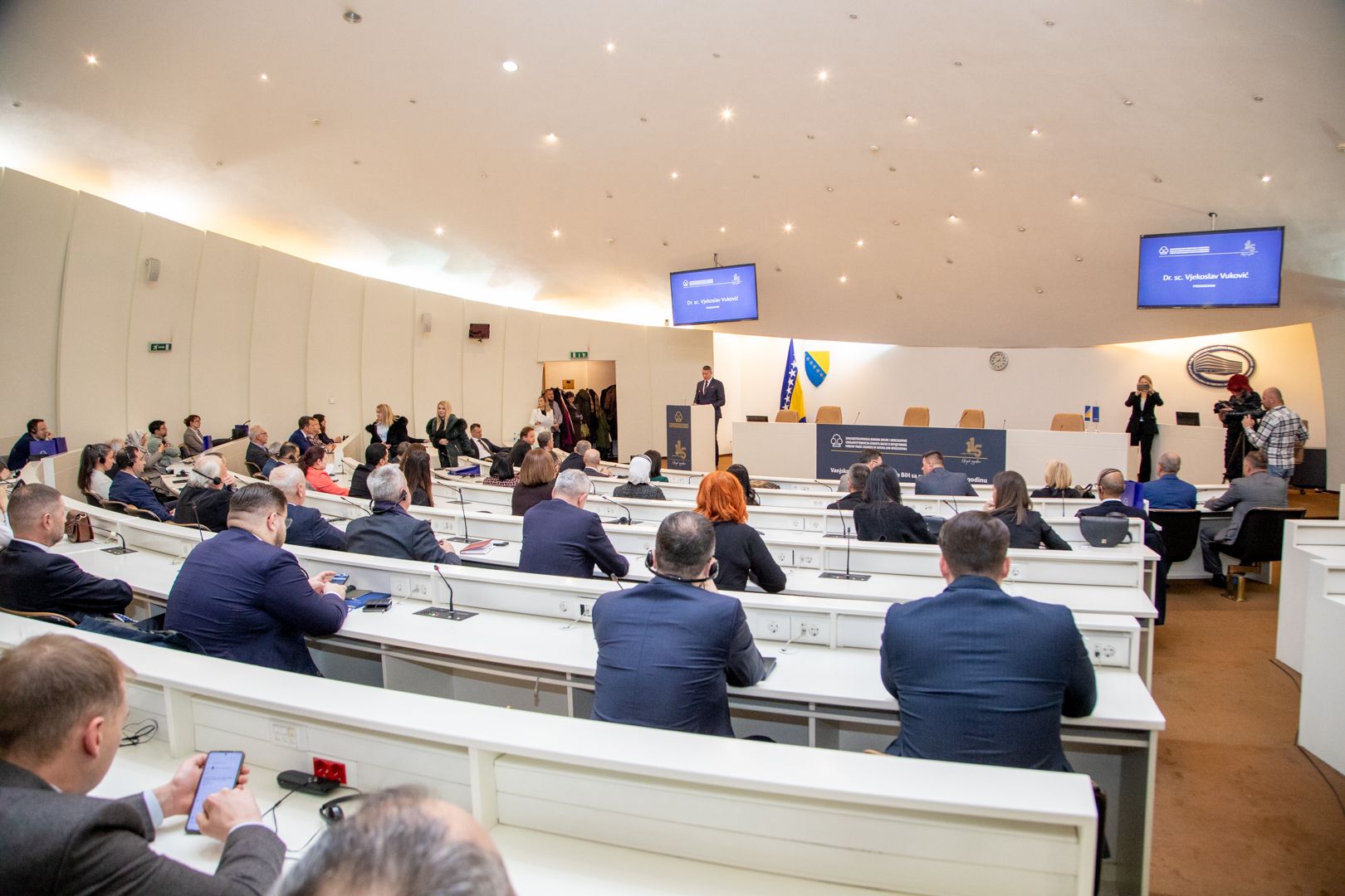 Pad izvoza BiH bio je neizbježan, vanjskotrgovinski deficit 12 ...