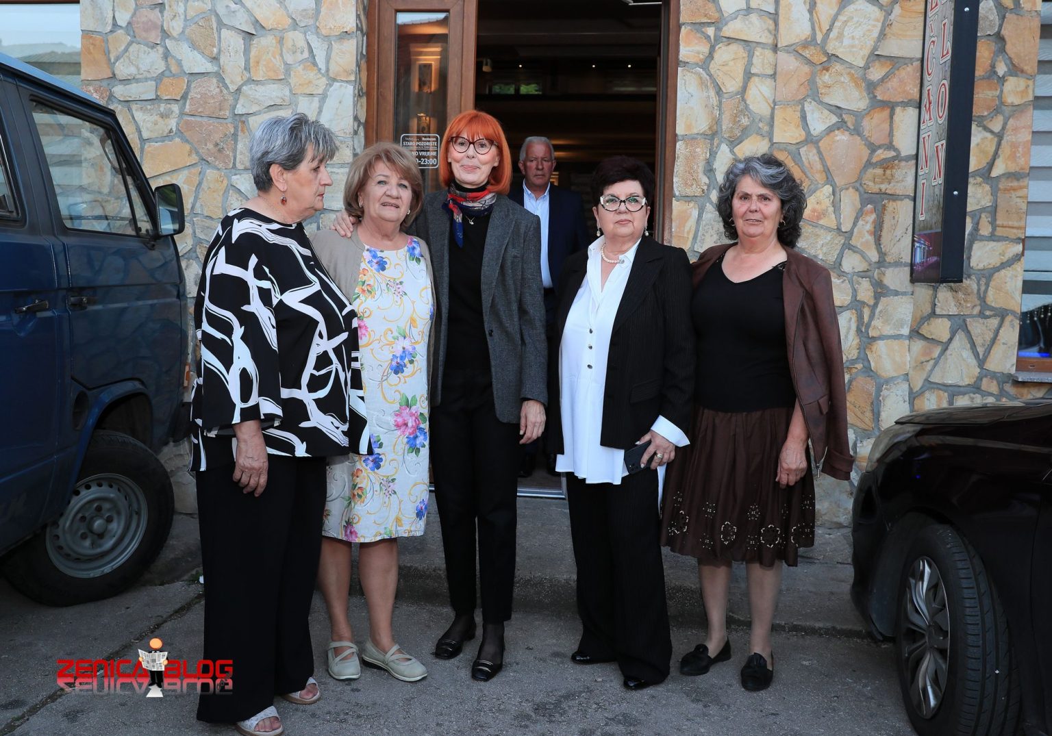 FOTO: Emotivni susret nakon pola stoljeća- Maturanti Tehničke škole „Đuro Salaj“ obilježili 50 ...