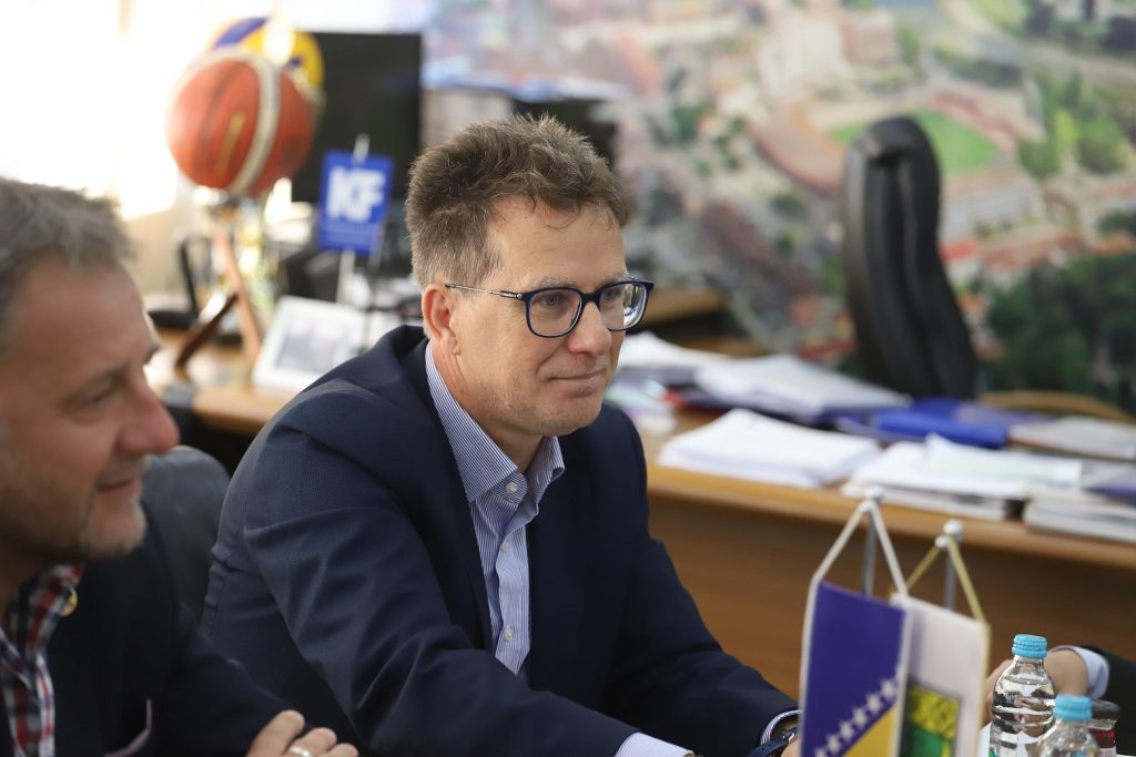 Gradonačelnik Kasumović i rezidentni predstavnik UNDP-a BiH Renaud Meyer: Nastavak uspješne ...