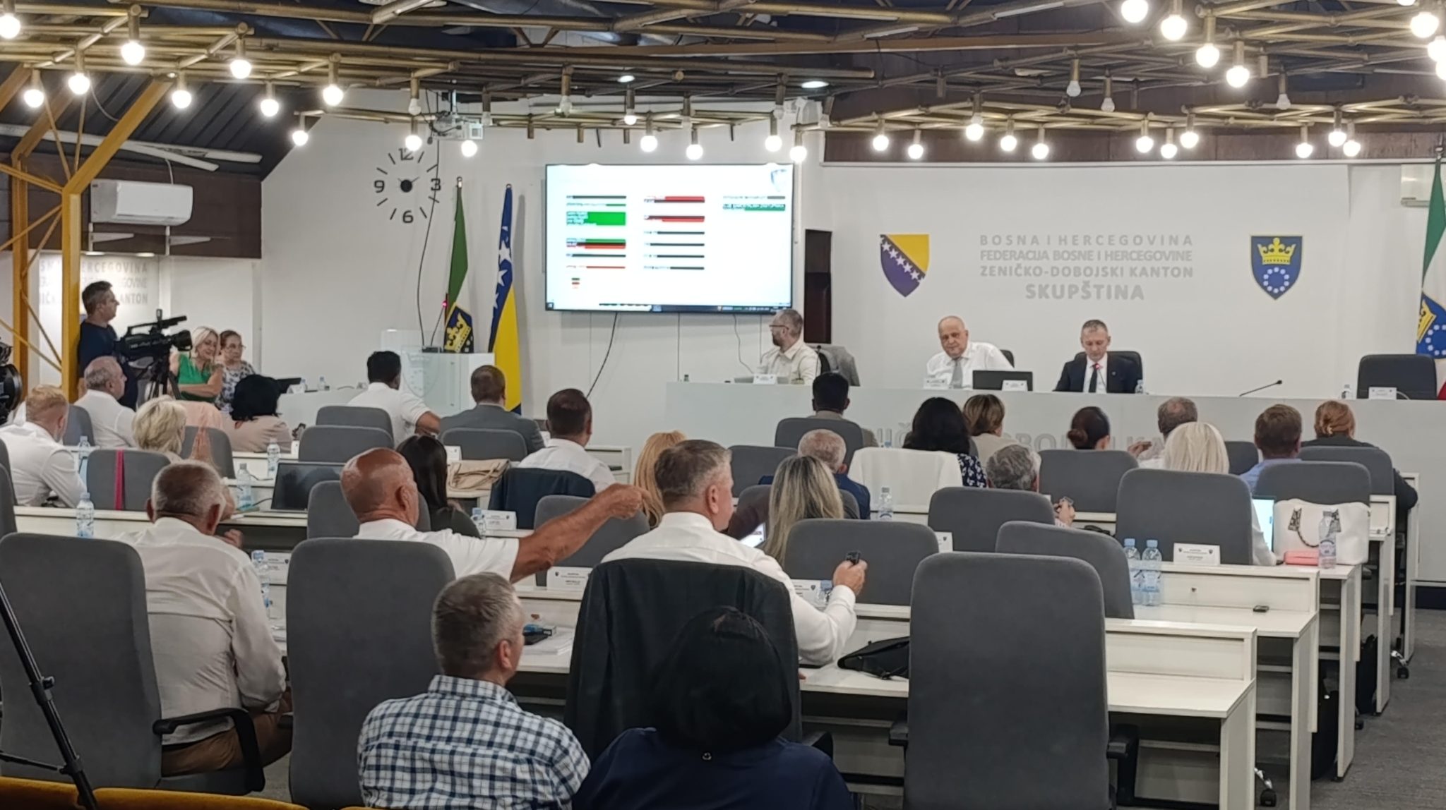 Skupština ZDK usvojila rebalans Budžeta za 2025. godinu u iznosu od 711,78 miliona KM - Zenicablog