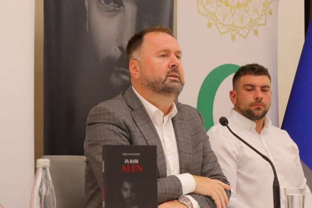 FOTO: U Zenici promovisana knjiga “Ja sam Alen” - Zenicablog