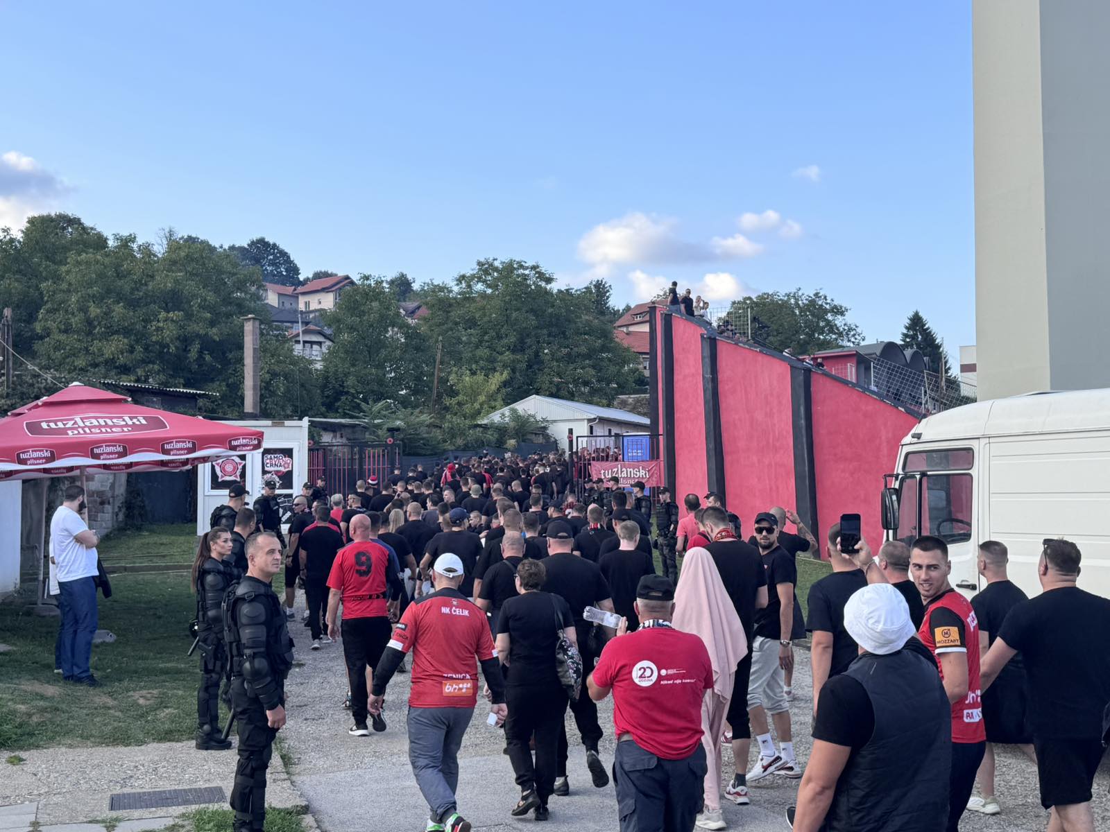 Robijaši u velikom broju stigli na Tušanj - Zenicablog